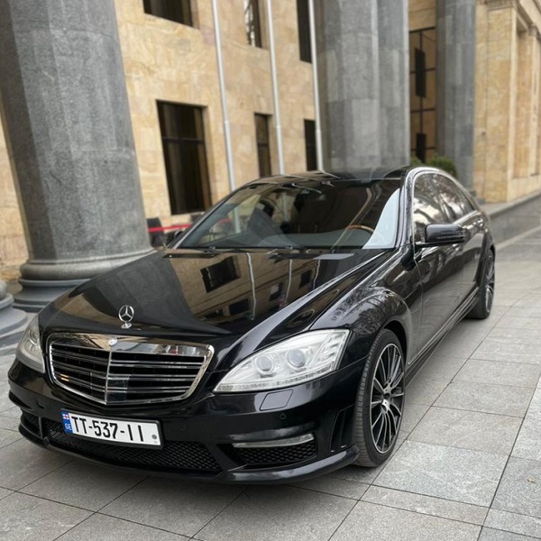 MERCEDES-BENZ automobilių nuoma | Kelionių patarimai.lt